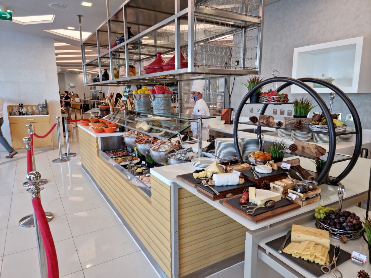 Eat Play Laugh Brunch at the Marriott Downtown - Experience Abu Dhabi
