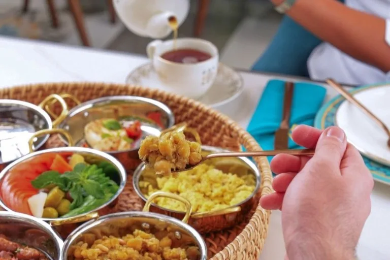 Ultimate Lebanese Breakfast Experience at Derwandi | Experience Abu Dhabi